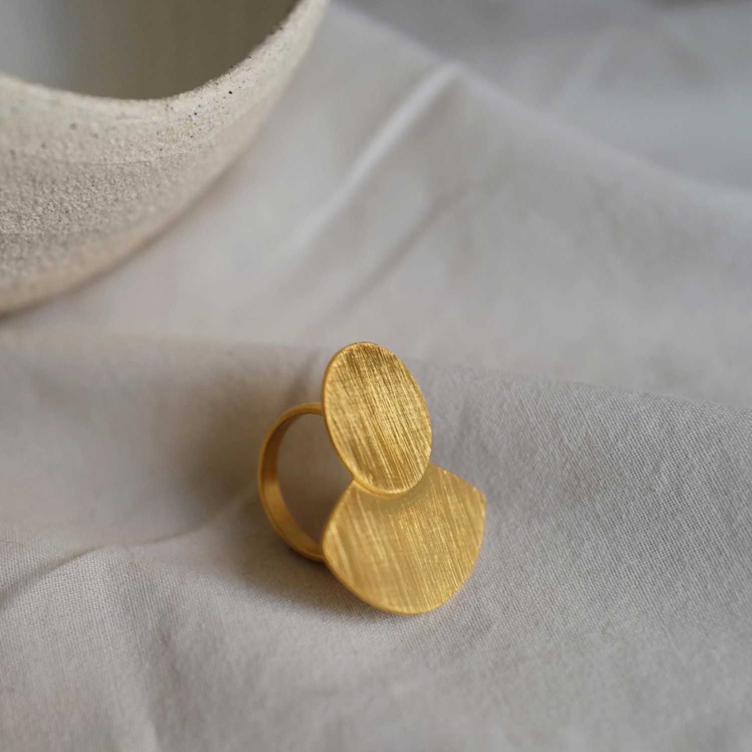 Women's golden ring VENUS collection | Joidart